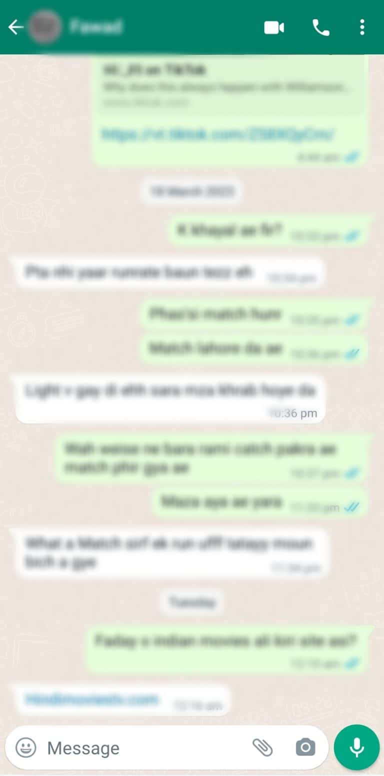 How To Change WhatsApp Chat Color? | ITGeared