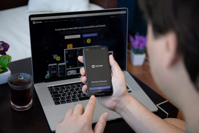 How To Purge Messages on Discord With Dyno | ITGeared