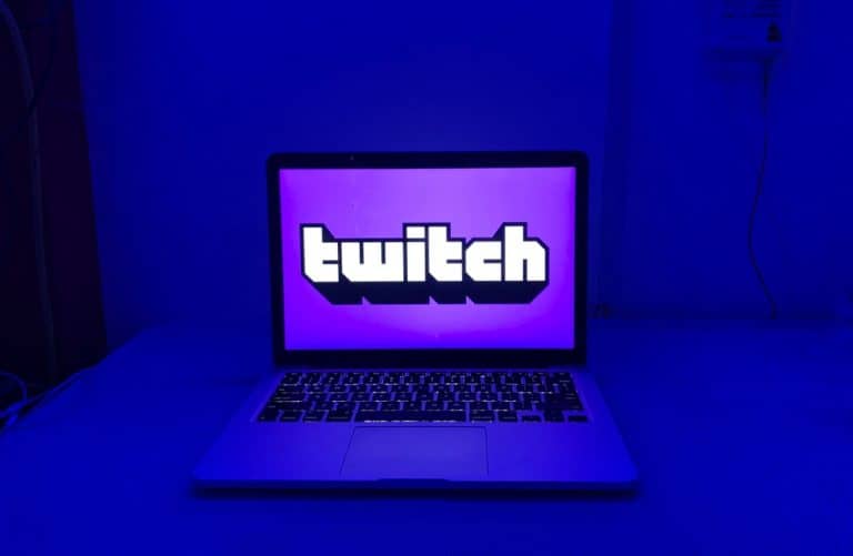 How To Add Nightbot to Twitch | ITGeared