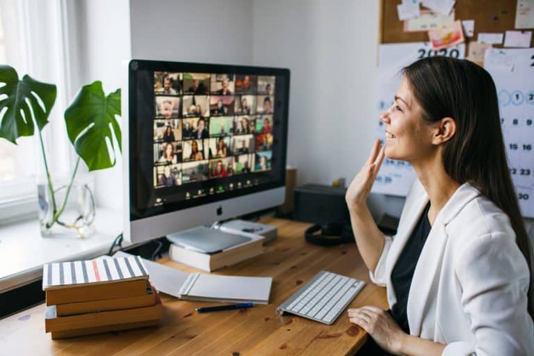 How To Communicate Effectively on Zoom | ITGeared
