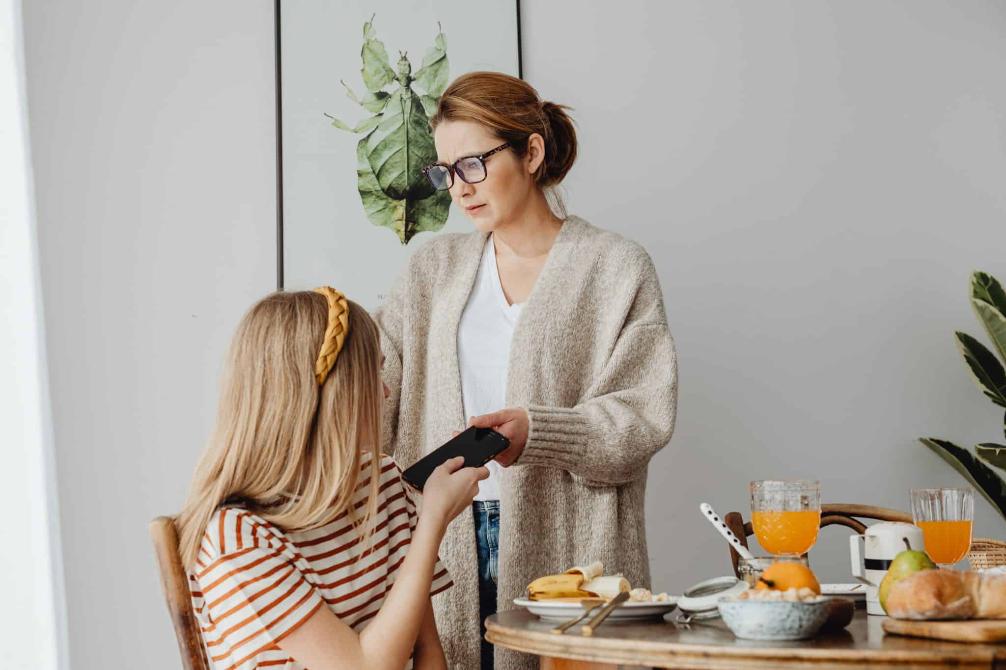How To Convince Your Parents To Get Instagram | ITGeared