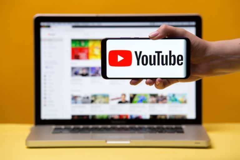 How To Create YouTube Shortcut on Desktop | ITGeared