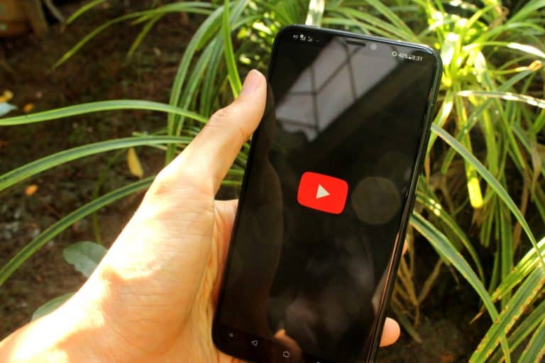 How To Fullscreen YouTube | ITGeared