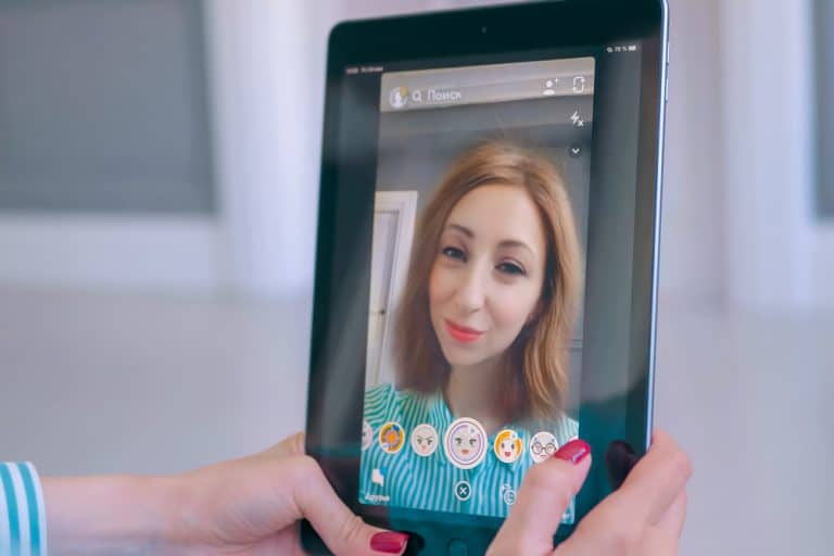 How To Get a Makeup Filter on Snapchat | ITGeared