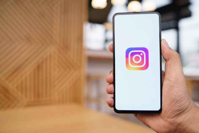 How To Hide Friends On Instagram ITGeared how-to-hide-friends-on-instagram-itgeared