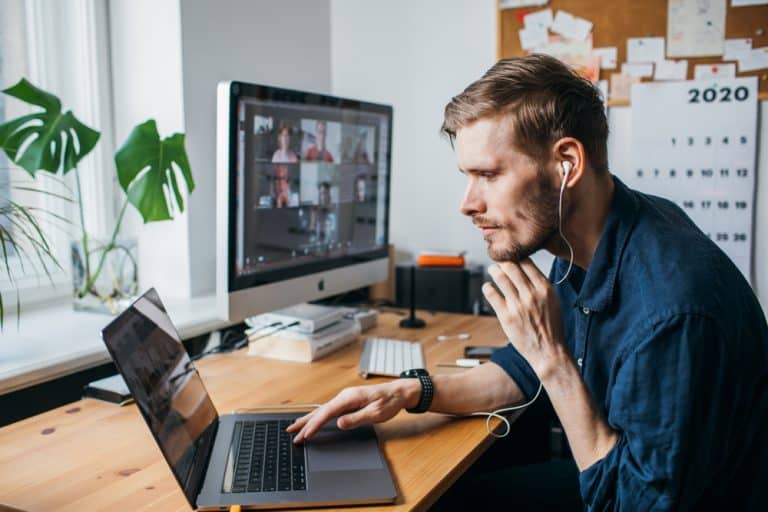 How To Leave a Zoom Meeting Politely? | ITGeared