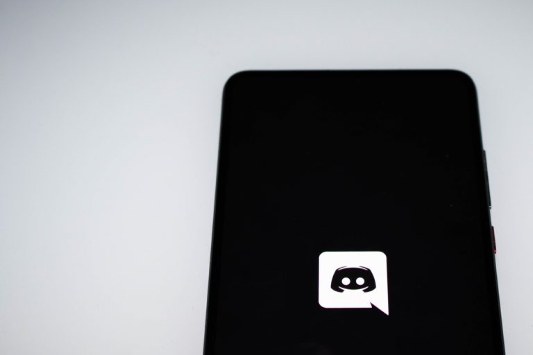 How To Make a Bot Leave Discord? | ITGeared