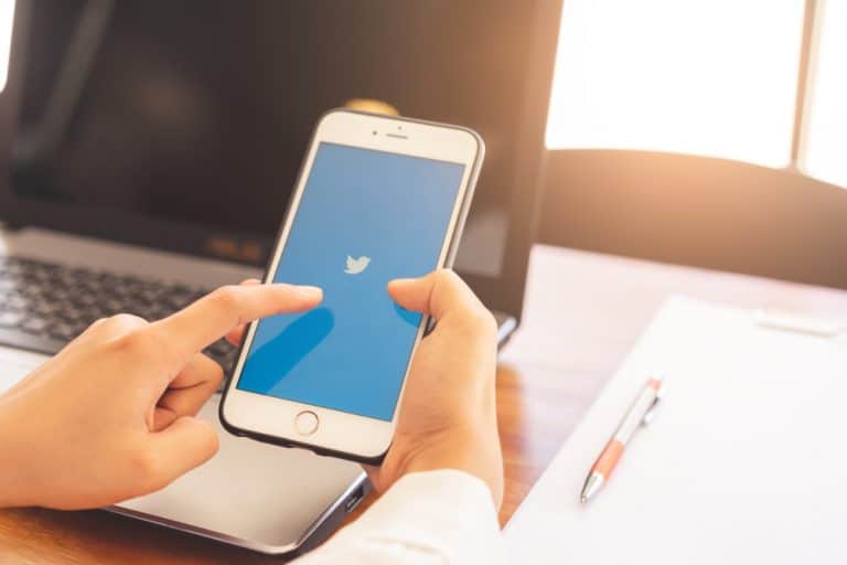 How To Make a Group Chat on Twitter | ITGeared