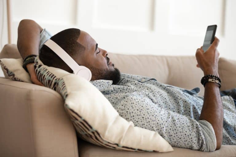 How To Use Mudae Bot on Discord? | ITGeared