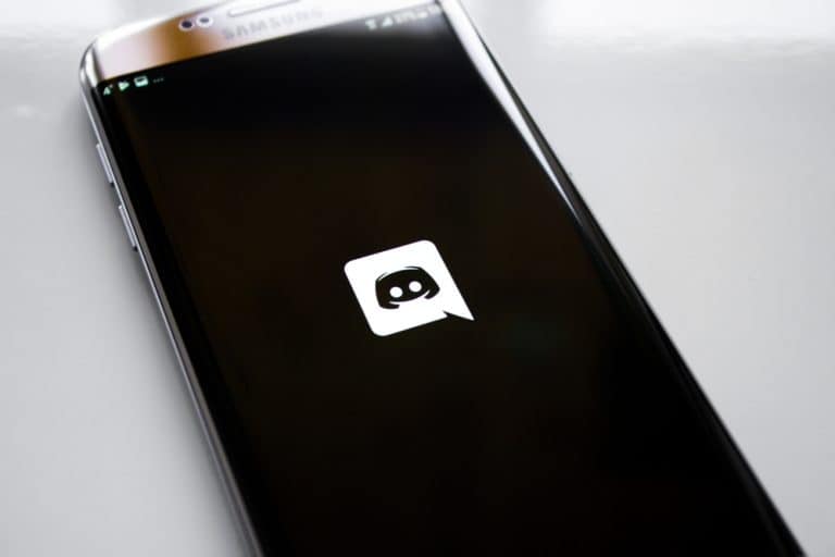 How To Use Chip Bot on Discord? | ITGeared