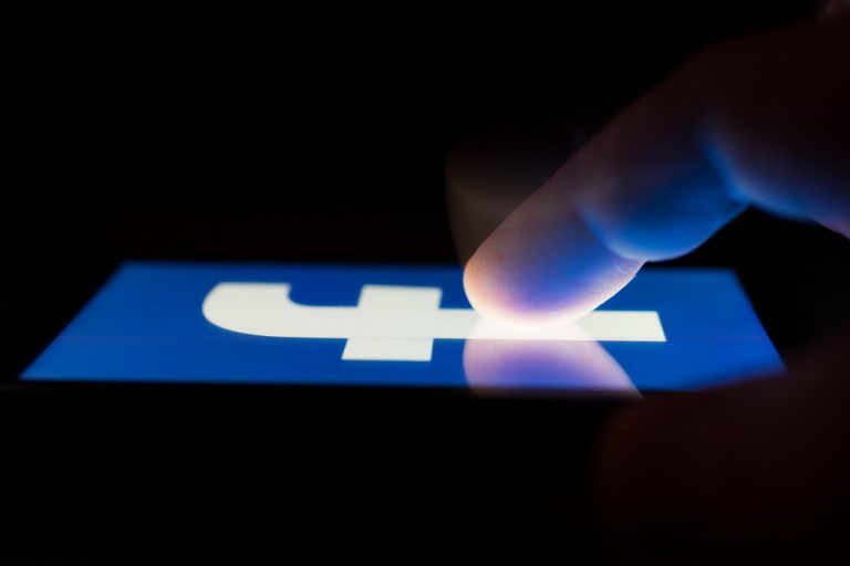 How To Post Anonymously on Reddit | ITGeared