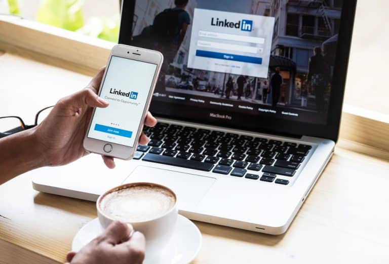 How To Respond To LinkedIn Messages ITGeared