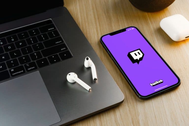 How To Unmod Someone on Twitch | ITGeared