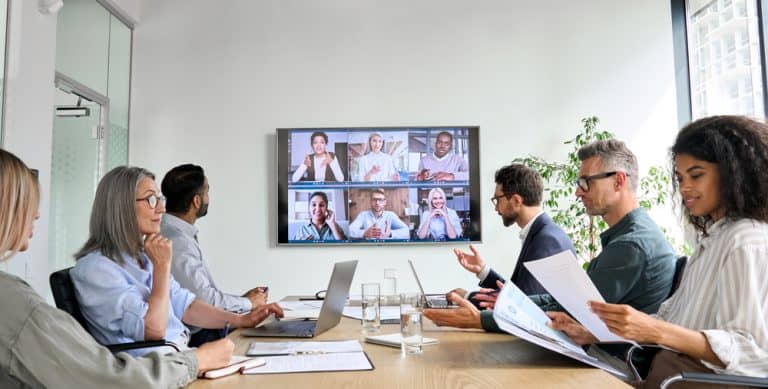 How To Set Up Your Office for Zoom | ITGeared