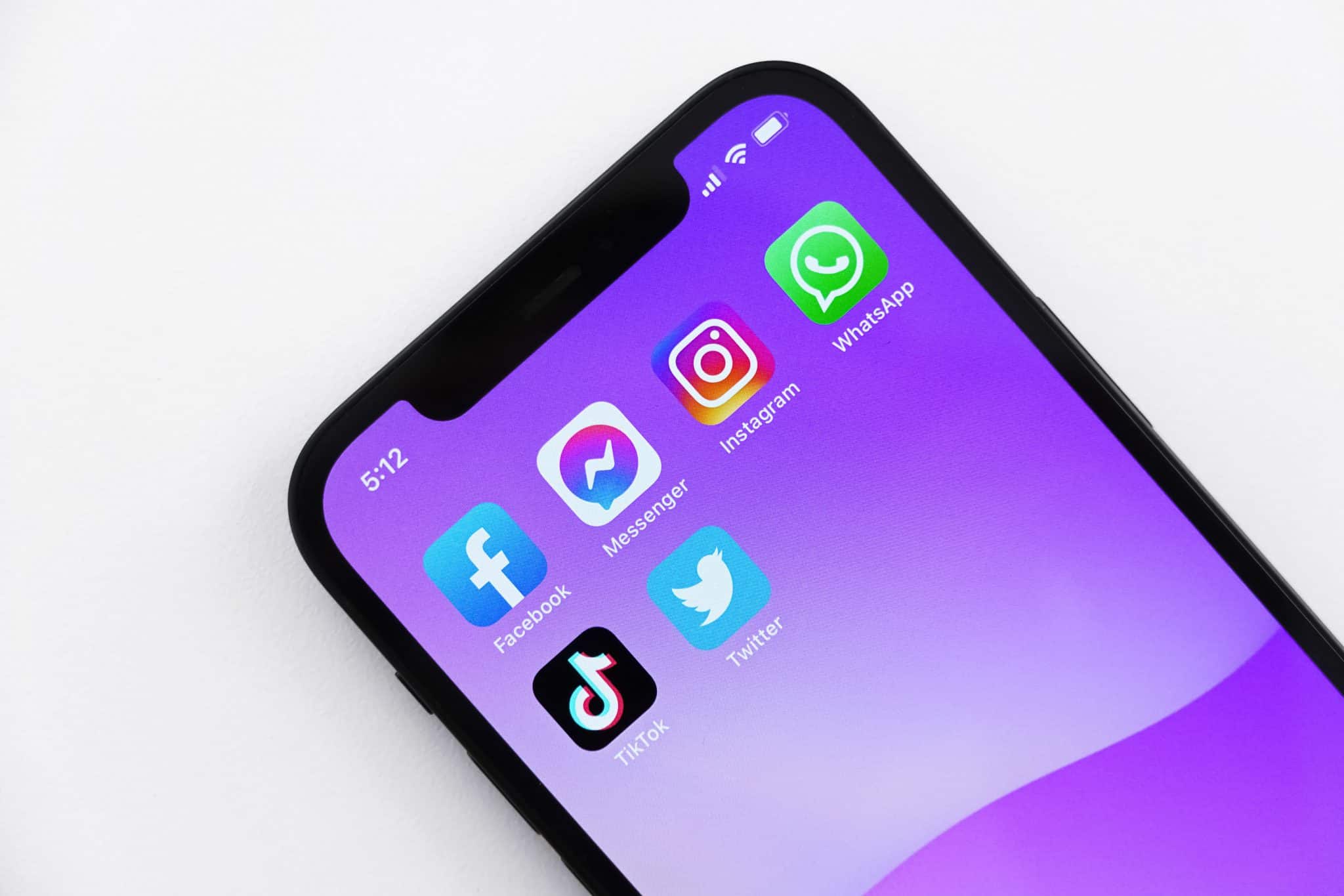 How To Share TikTok Videos on Facebook | ITGeared