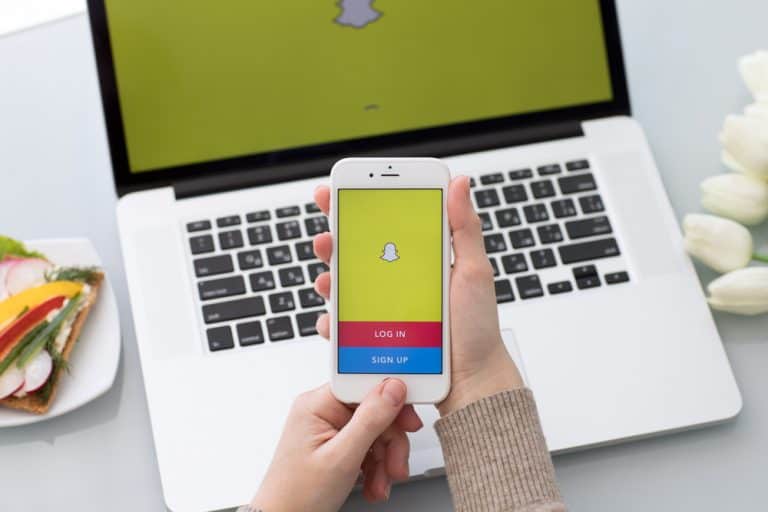 How To Transfer Saved Snapchat Videos to Computer? | ITGeared