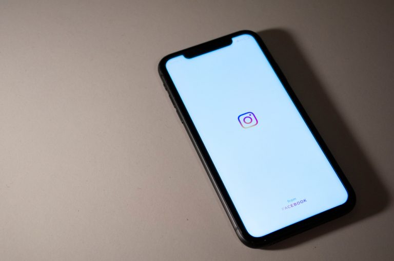 How To Unfollow Inactive Accounts on Instagram? | ITGeared