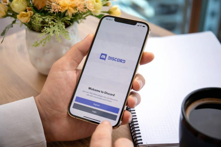 How To Add Radio Bot to Discord | ITGeared