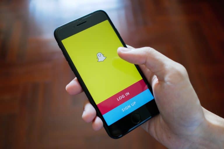 How To Write Long Paragraphs on Snapchat | ITGeared
