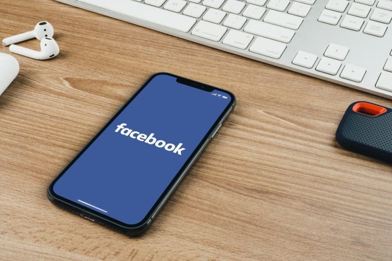 How To Hyperlink on Facebook | ITGeared