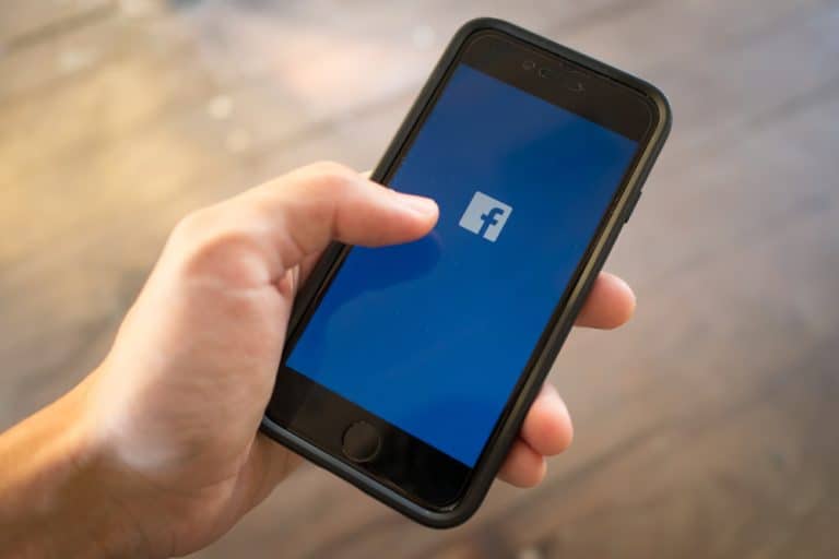 What Is a Moderator on Facebook Group | ITGeared