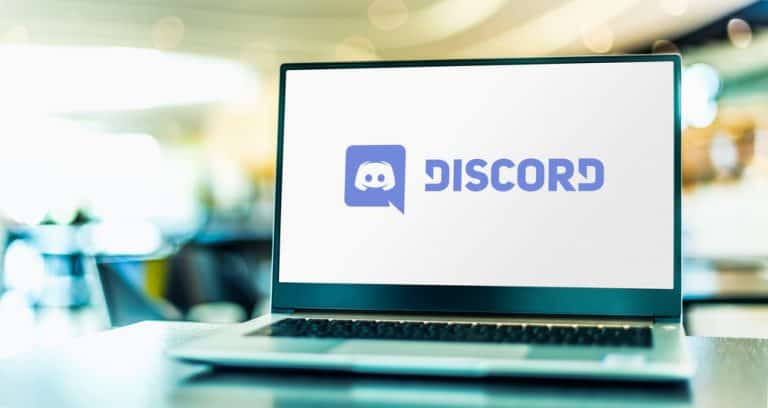 How To Send Someone a Folder on Discord | ITGeared